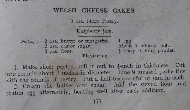 Welsh Cheese Cakes – Food and Tools